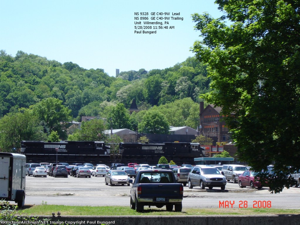 NS 9328 GE C40-9W NS 8986 GE C40-9W 28 May 2008